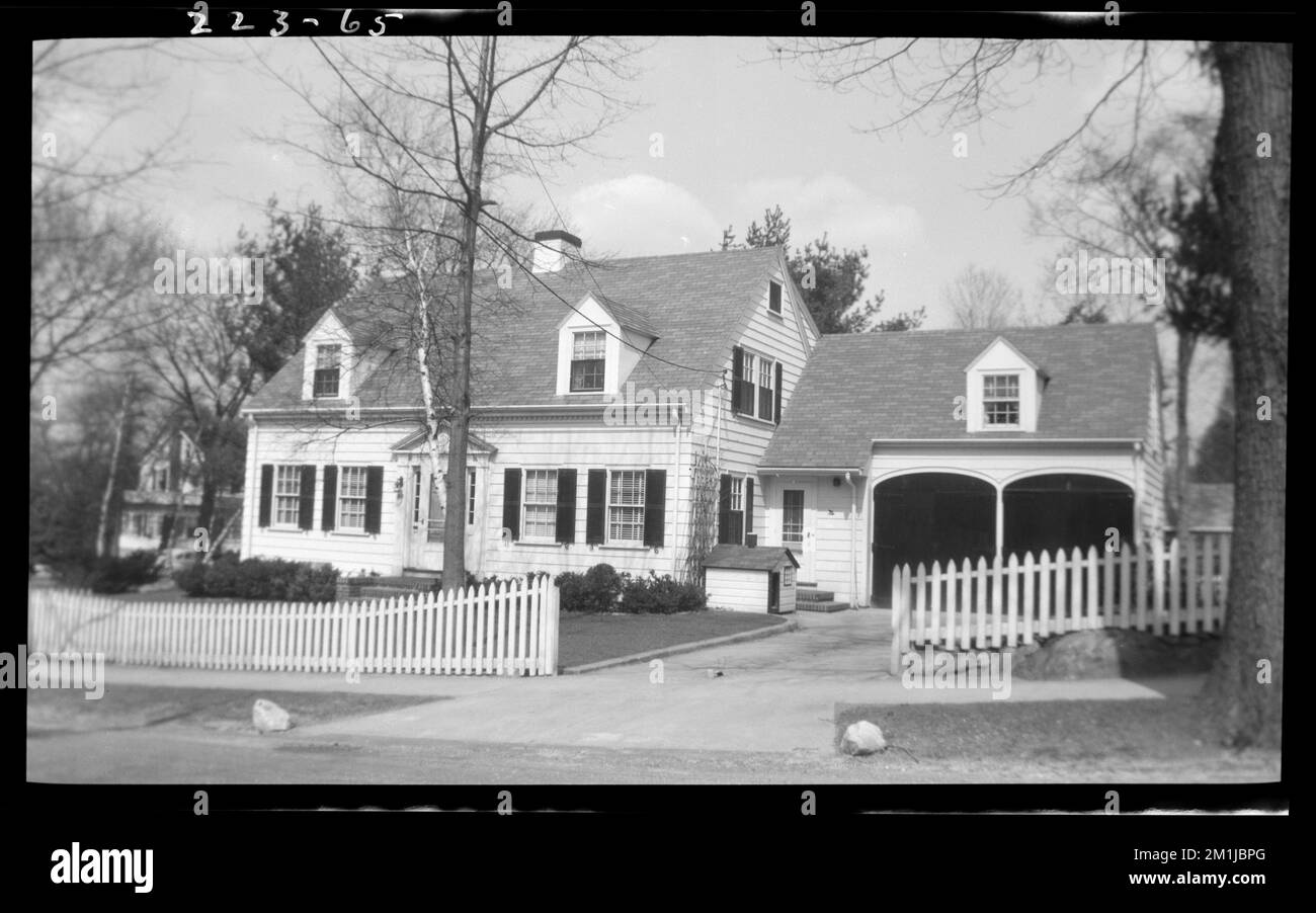 65 Mt. Vernon Ave , Houses. Needham Building Collection Stock Photo - Alamy