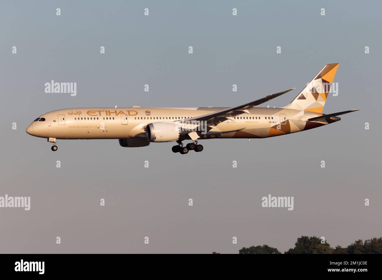 An Etihad Airways Boeing 787-9 Dreamliner landing at Rome Fiumicino airport.Etihad Airways is ...