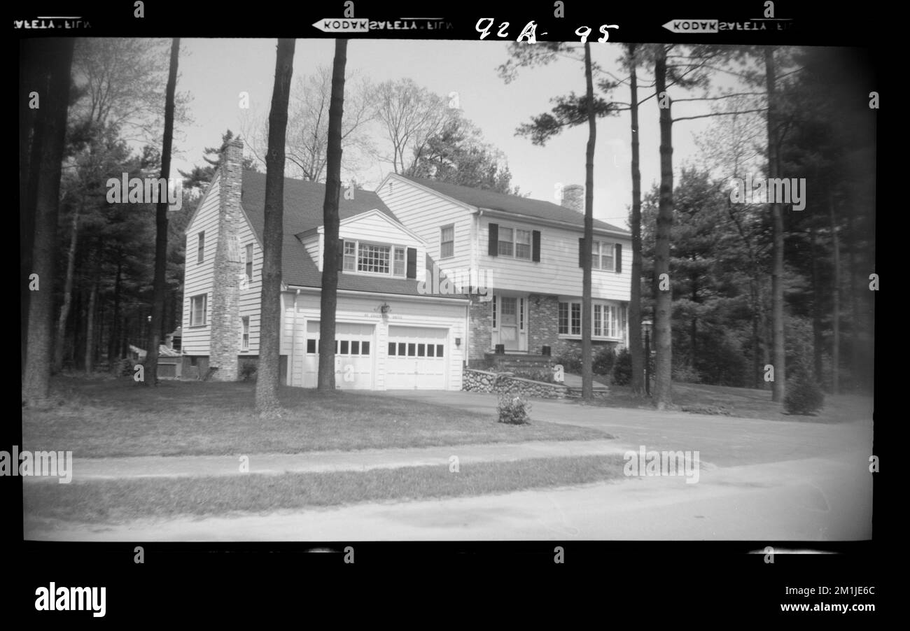 Edgewater drive hi-res stock photography and images - Alamy