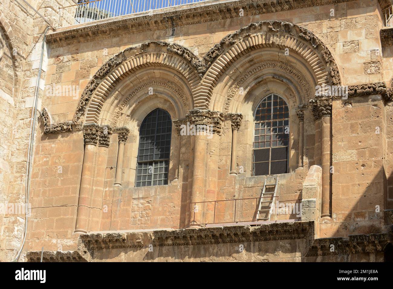 The immovable ladder in the Church of the Holy Sepulchre, Jerusalem ...