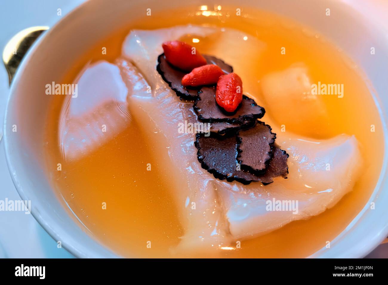 Fine cantonese cuisine hi-res stock photography and images - Alamy