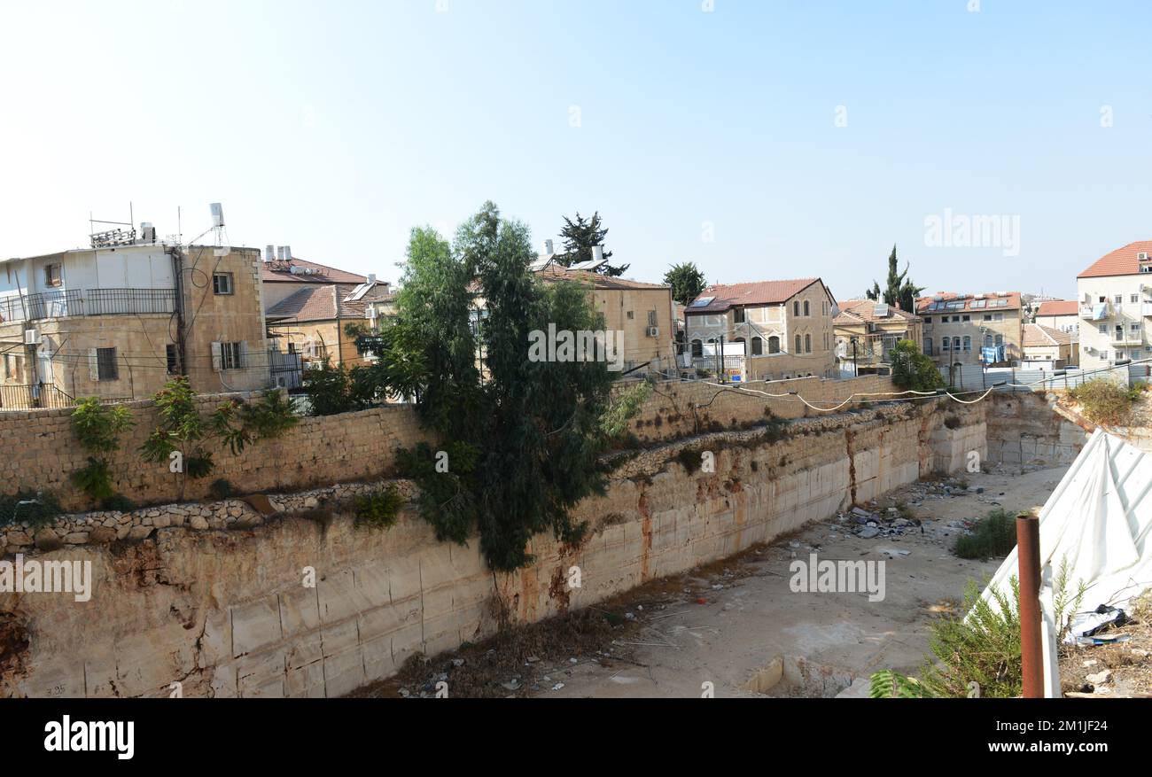 Old buildings make way to new residential developments in the Haredi ...