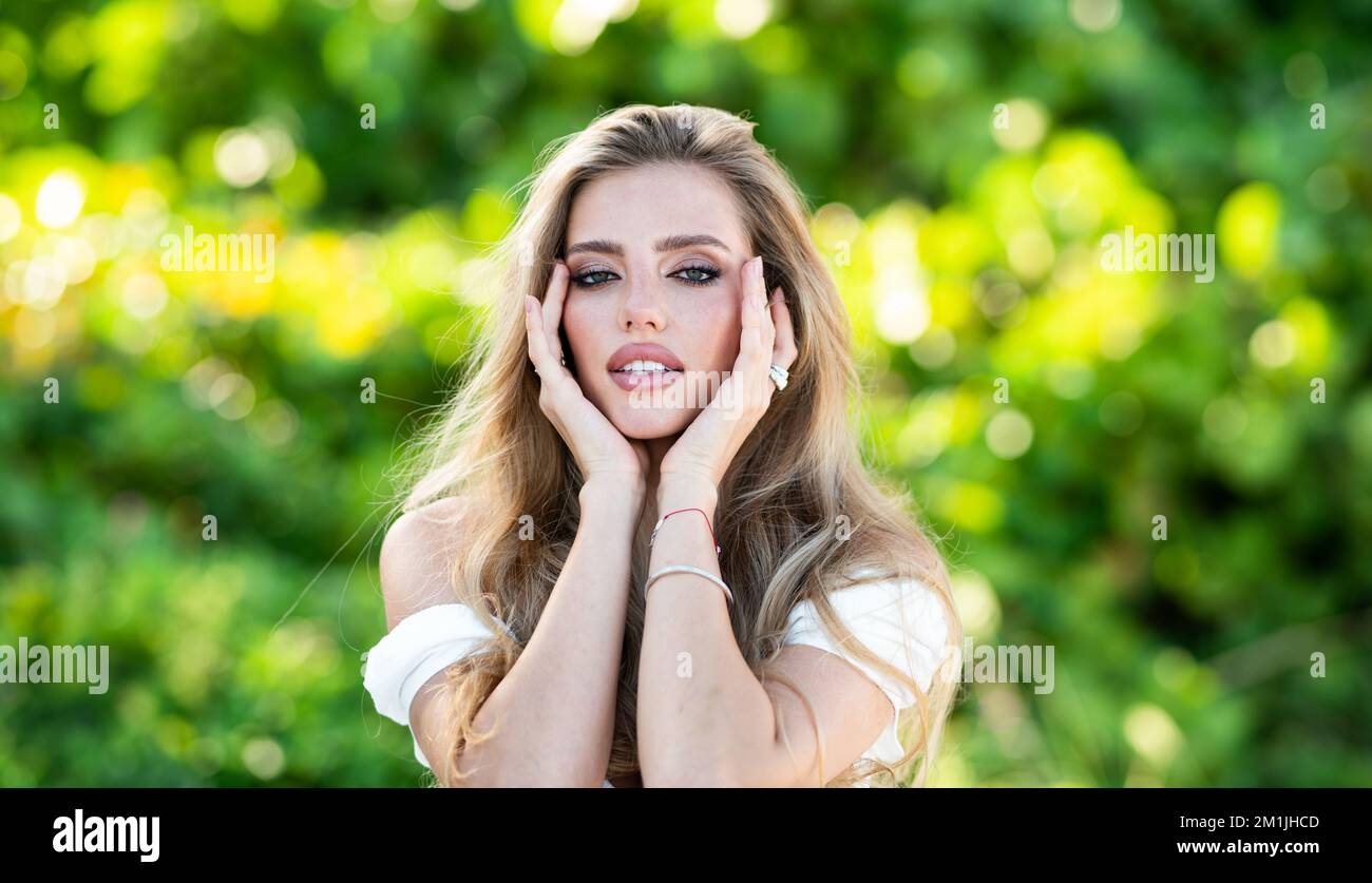 Summer model. Close up portrait of beautiful woman. Beautiful young ...