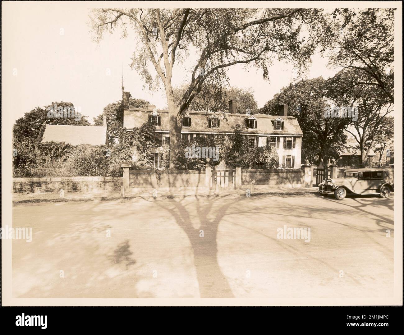 Adams Mansion, Quincy, Mass. , Mansions, Historic buildings, Streets ...