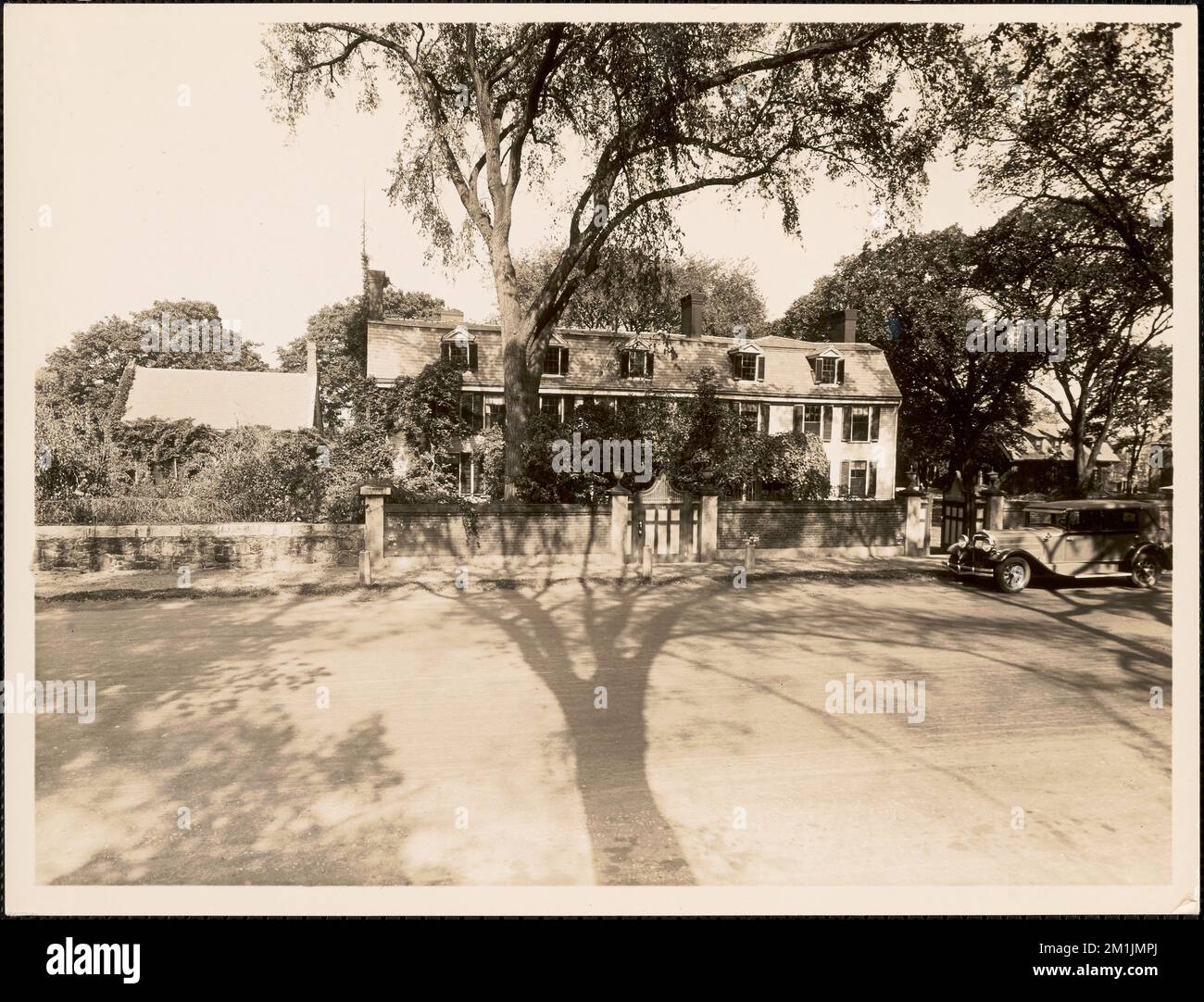 Adams Mansion, Quincy, Mass. , Mansions, Historic buildings, Streets ...