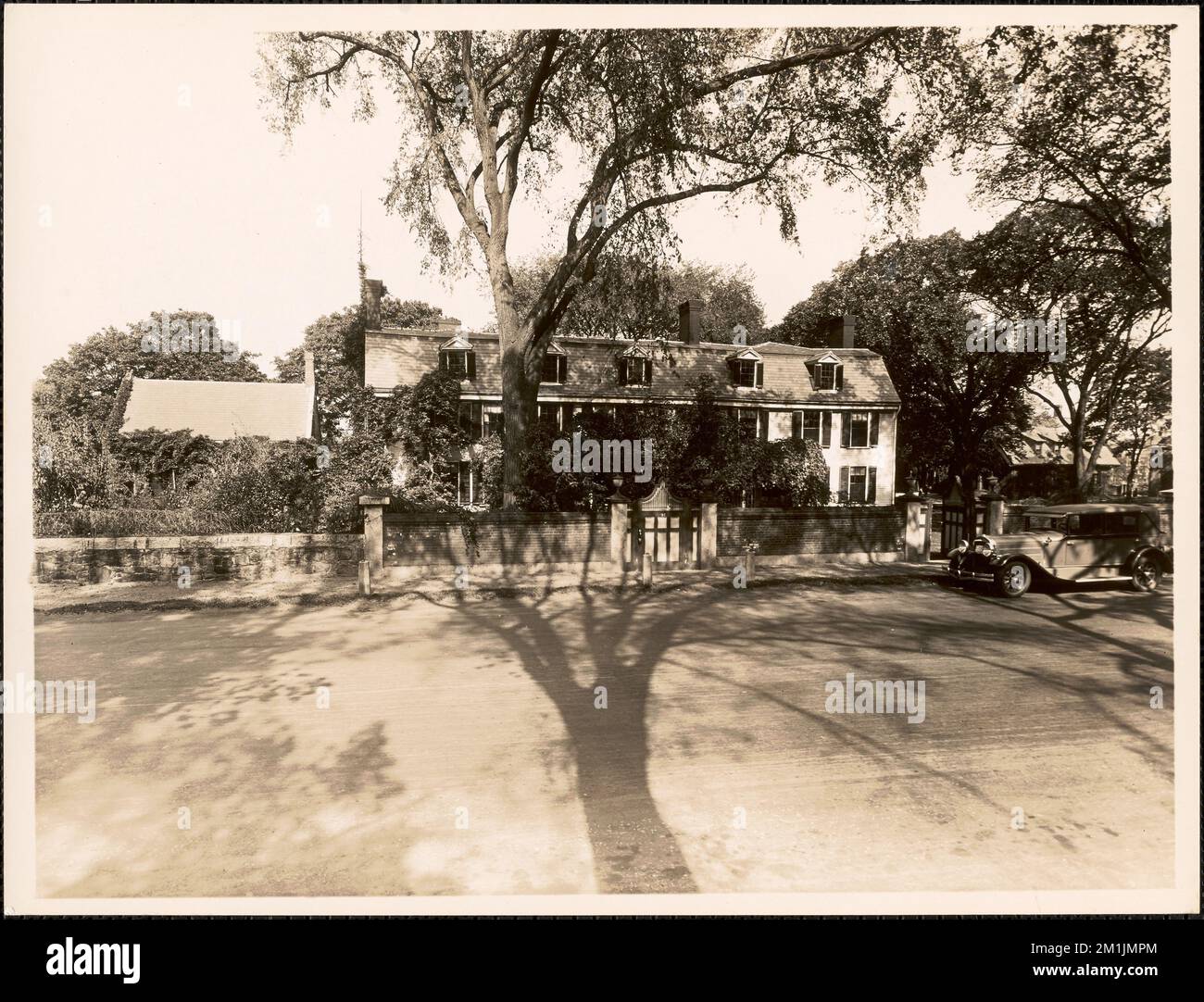 Adams Mansion, Quincy, Mass. , Mansions, Historic buildings, Streets ...