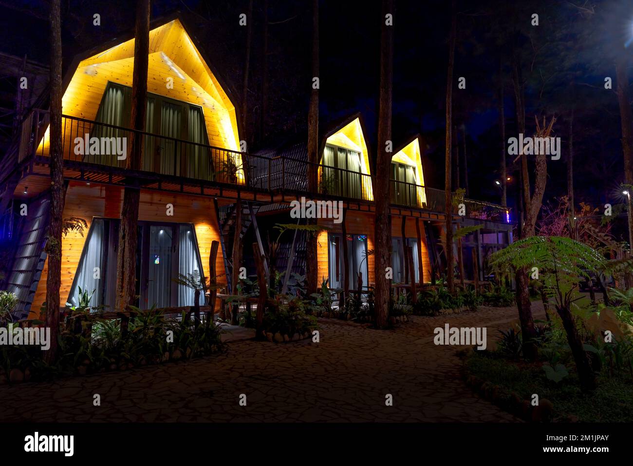 Kon plong hi-res stock photography and images - Alamy