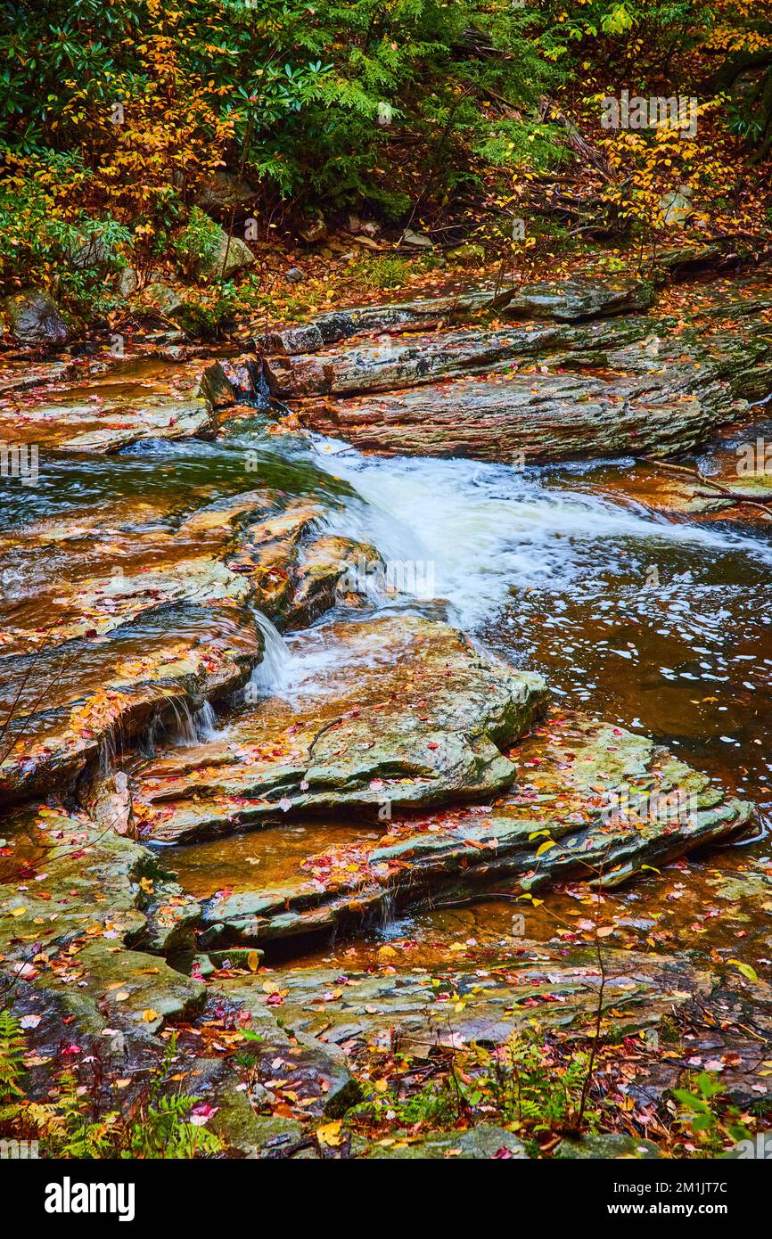 Moss covering rocks hi-res stock photography and images - Alamy