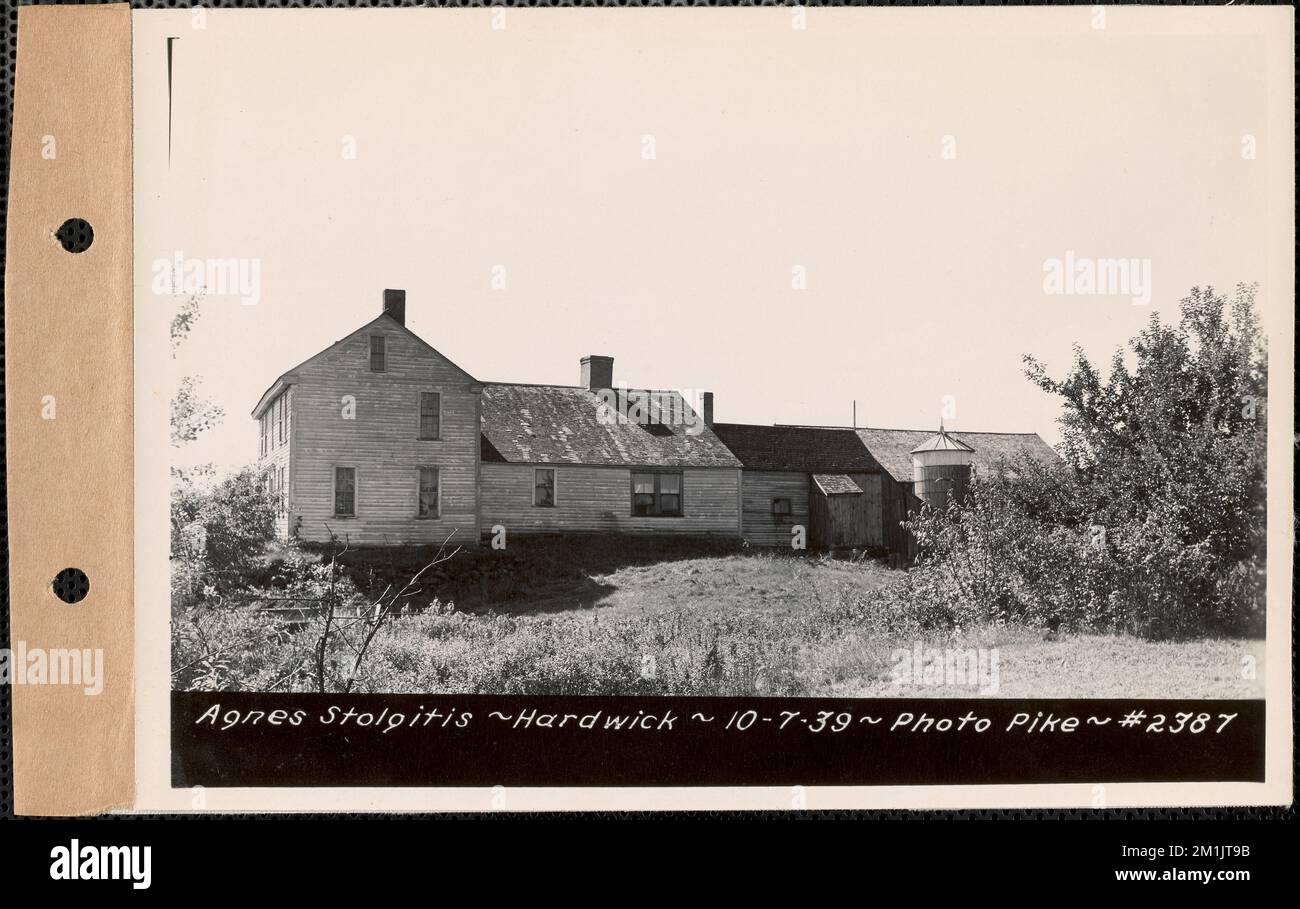 Agnes Stolgitis, house and barns, Hardwick, Mass., Oct. 7, 1939 ...