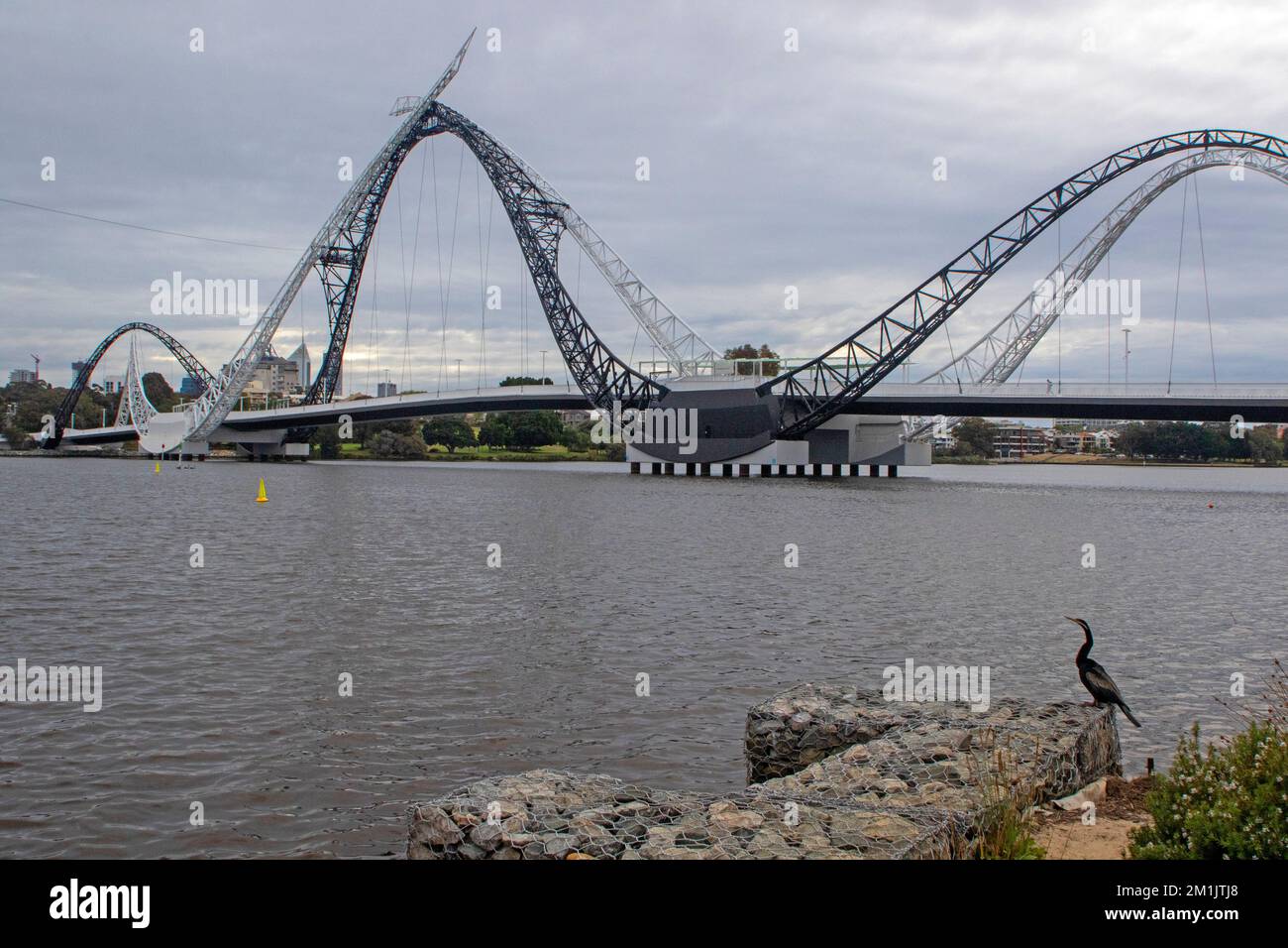 Matagarup Bridge over the Swan River in Perth Stock Photo - Alamy