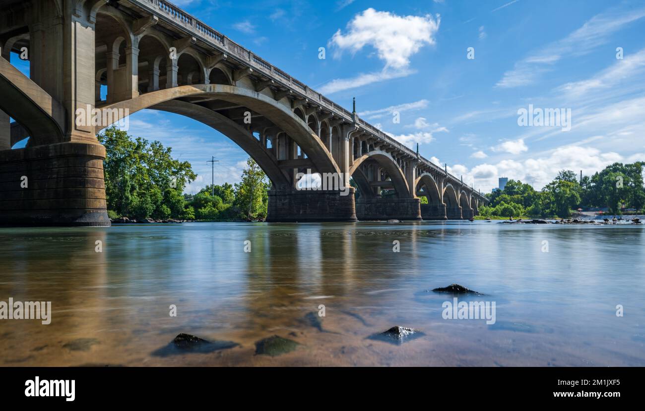 Columbia south carolina bridge hi-res stock photography and images - Alamy