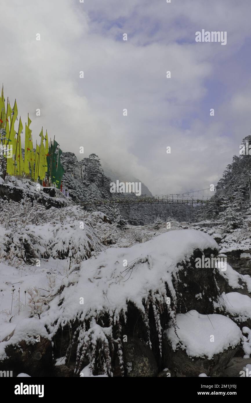 Buddhist prayer flags sikkim india hi-res stock photography and images ...