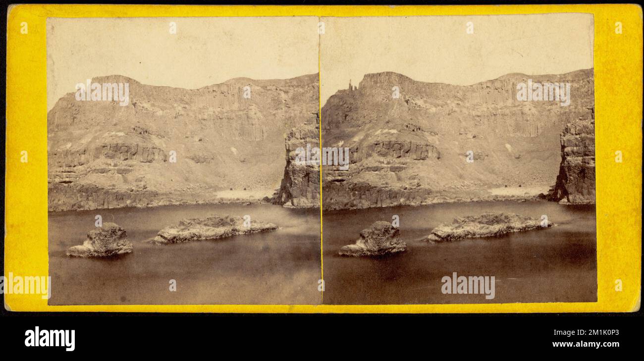 The Amphitheatre and 'chimney tops,' Port Reostan , Bodies of water ...