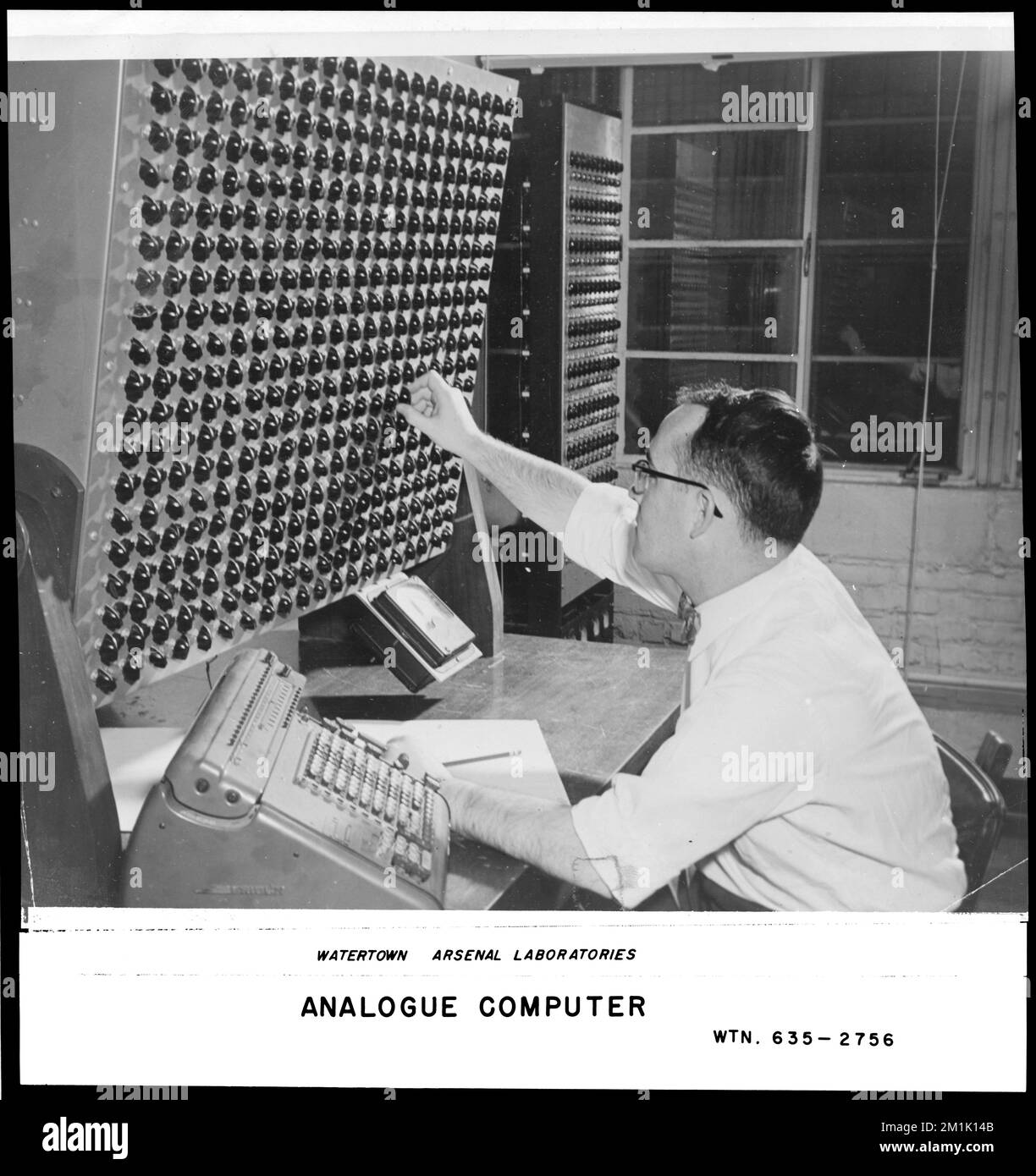 1900s computer hi-res stock photography and images - Alamy