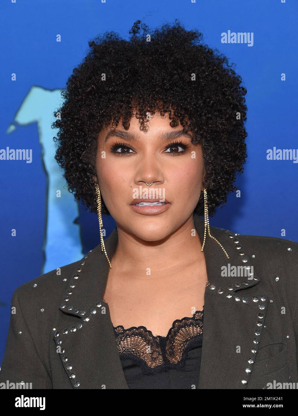 Emmy raver lampman arriving to hi-res stock photography and images - Alamy