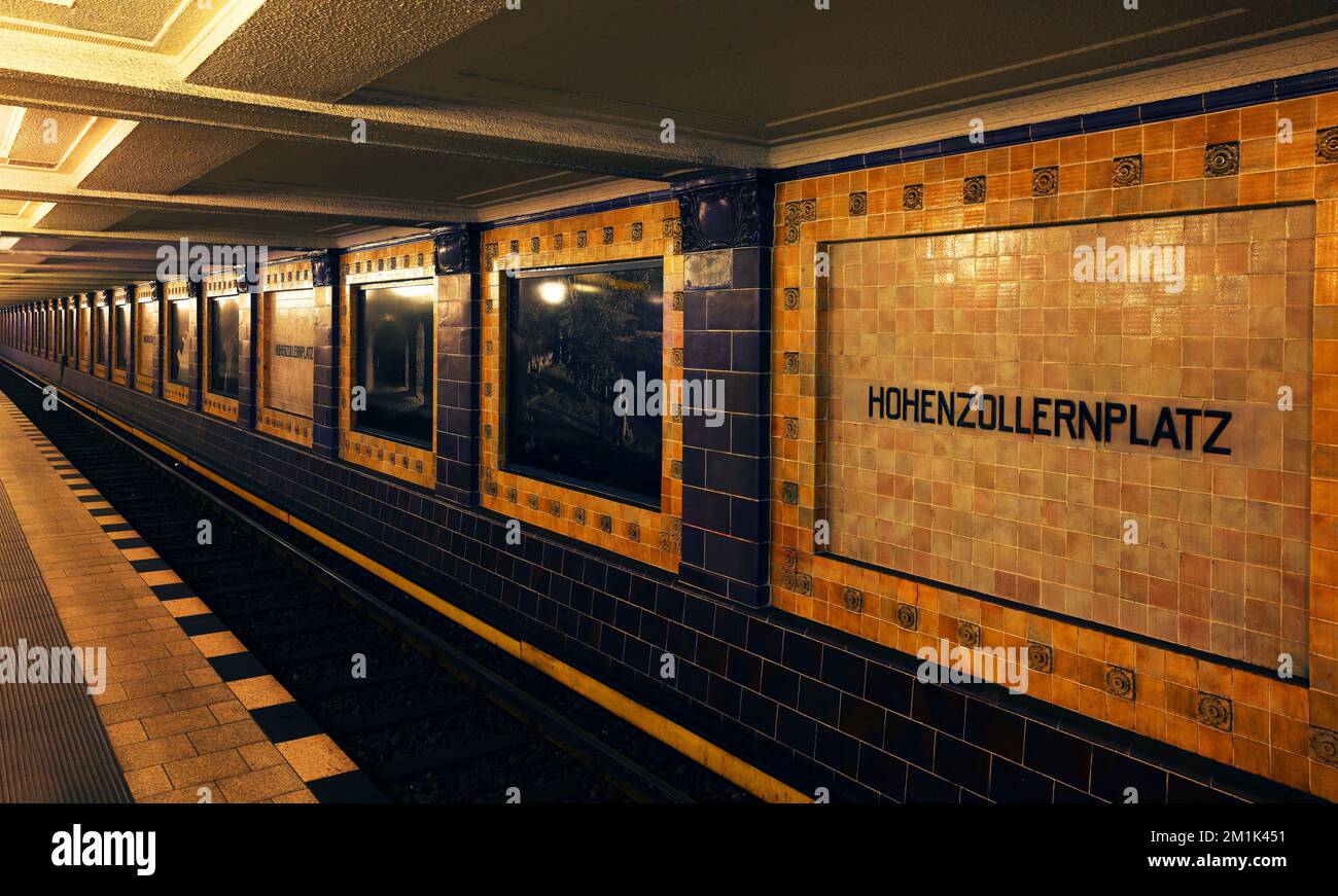 U Bahn, U Bahnstation, Verkehr, Berlin Metro, Berlin Subway, Berlin U ...