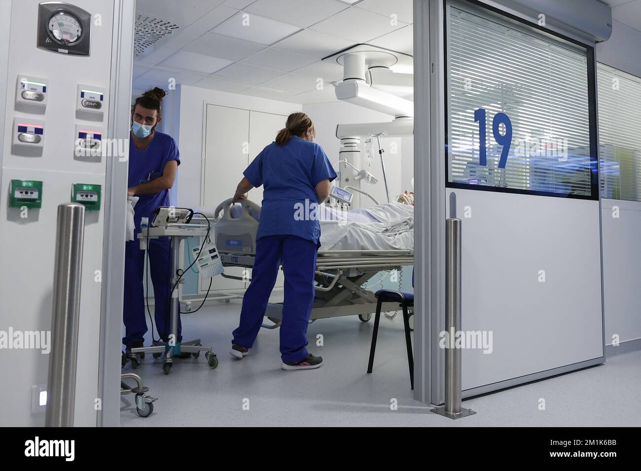 Nurses work in the new premises of the Neuro-Resuscitation Department ...