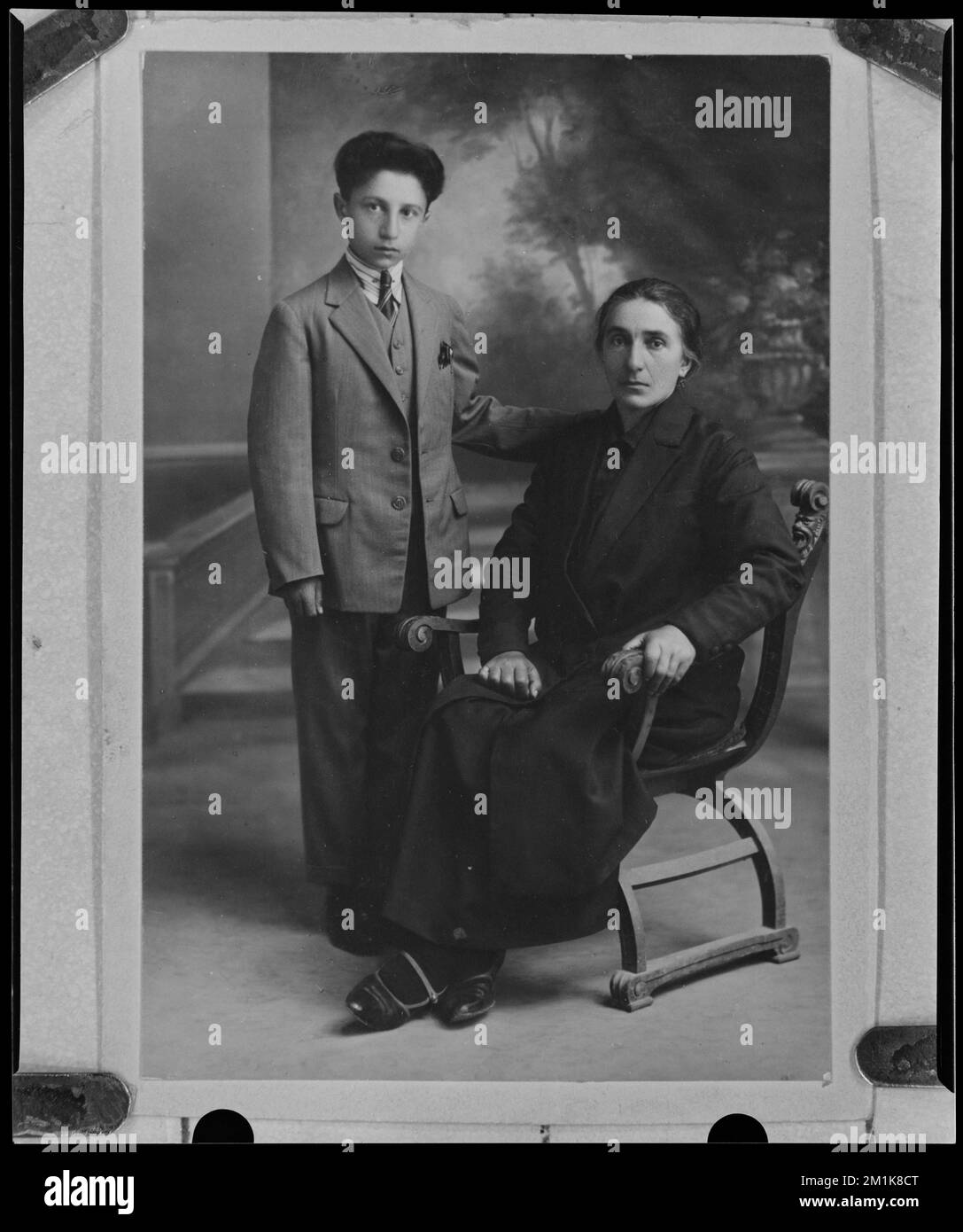 Ark rock sea. George Samuelian, sister , Families. Leon Abdalian ...