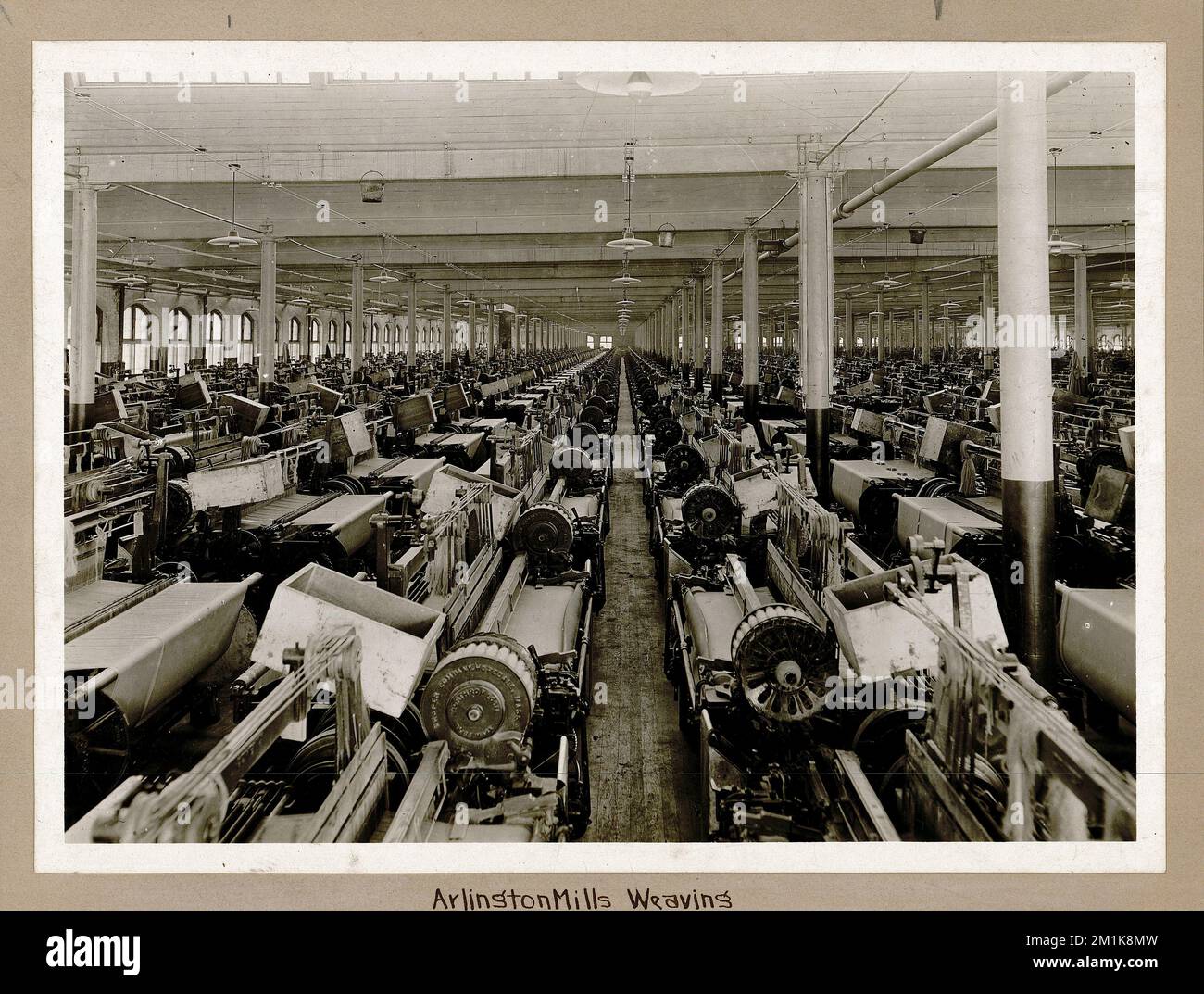 1800s cotton mill machinery hi-res stock photography and images - Alamy