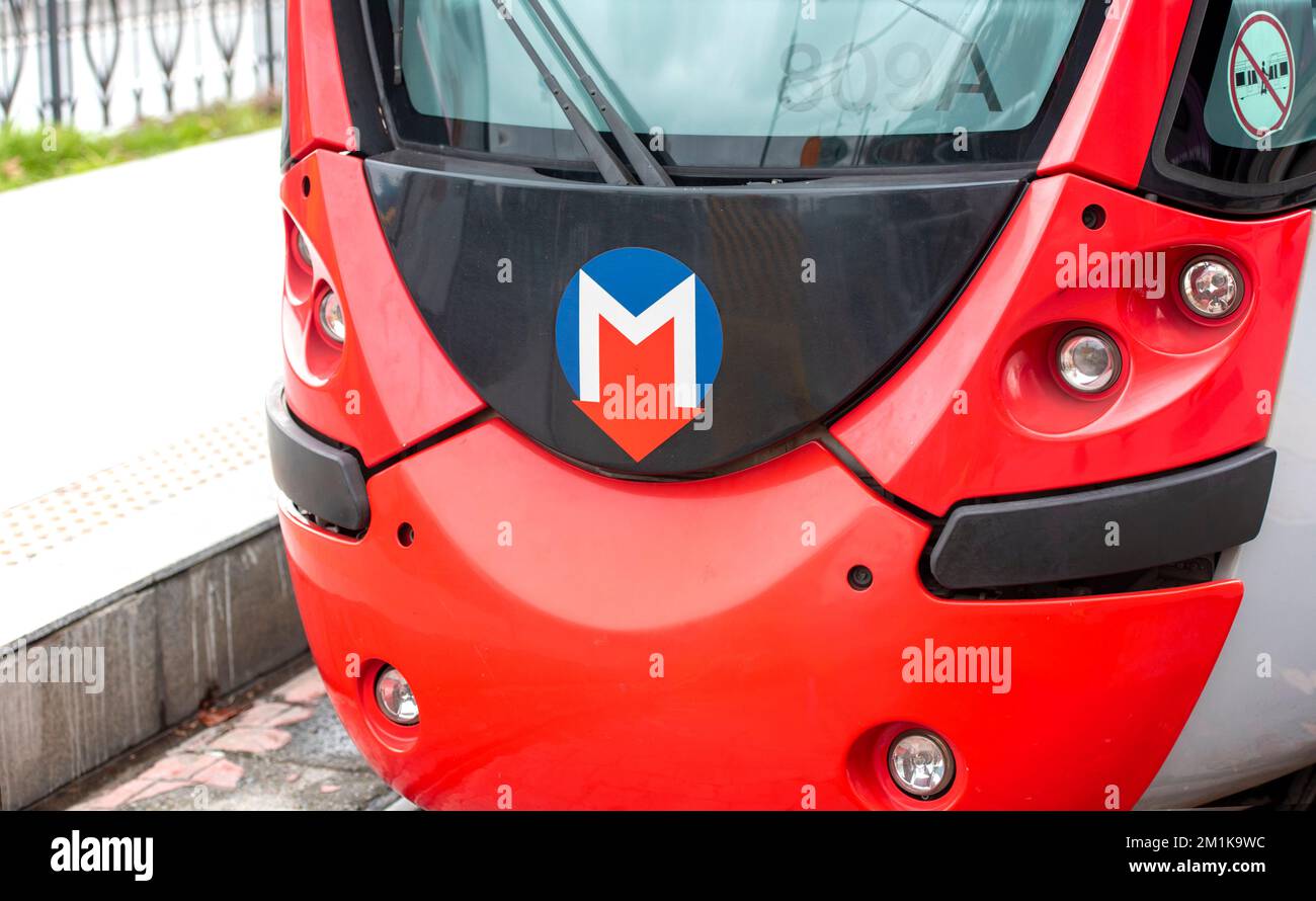 Metro line sign hi-res stock photography and images - Alamy