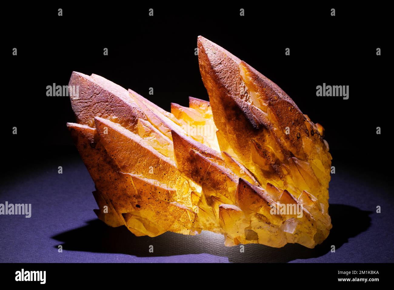 crystalline gypsum mineral Stock Photo - Alamy