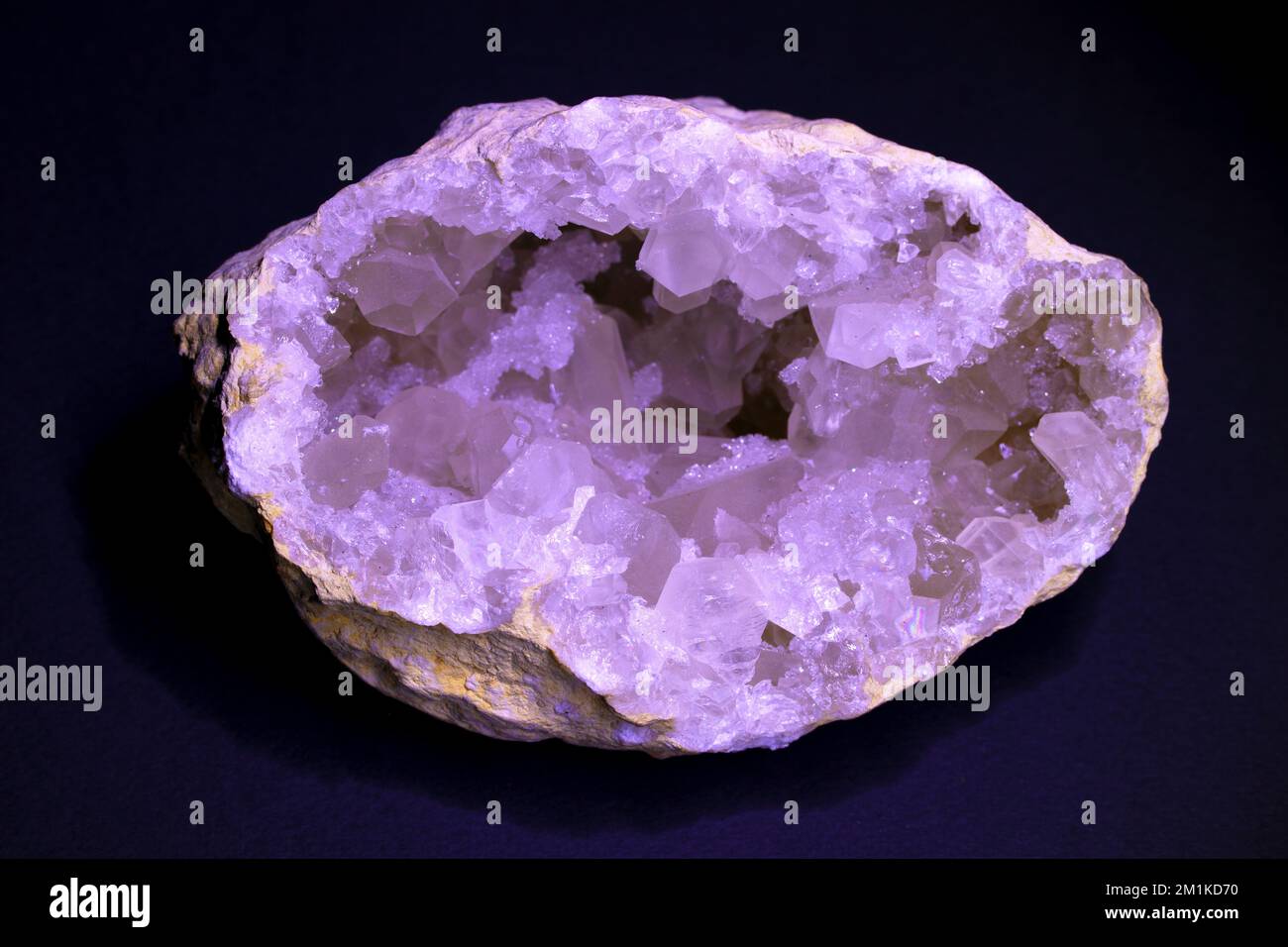 white celestine ore Stock Photo - Alamy
