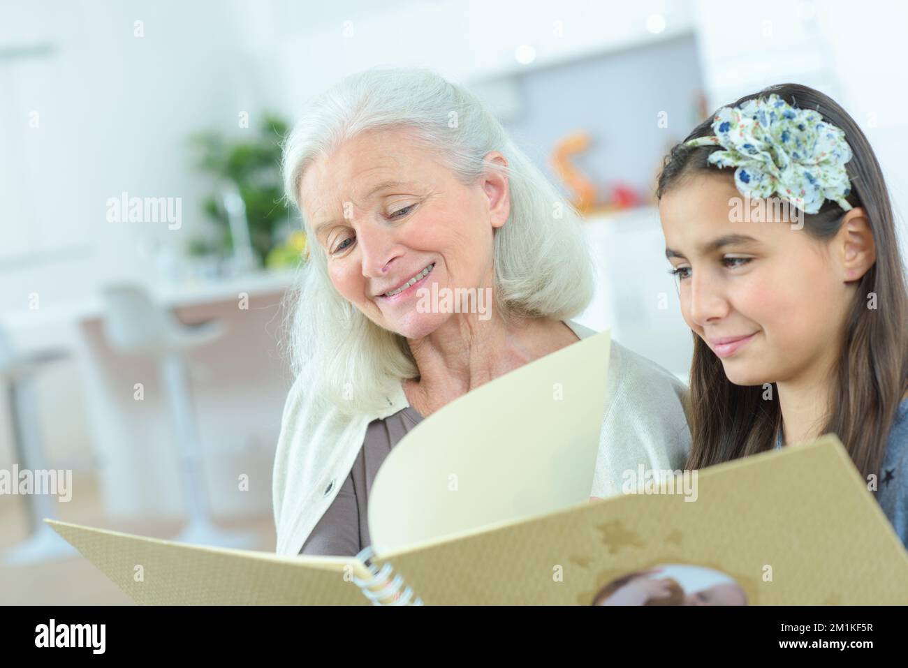 a family always comes first Stock Photo - Alamy
