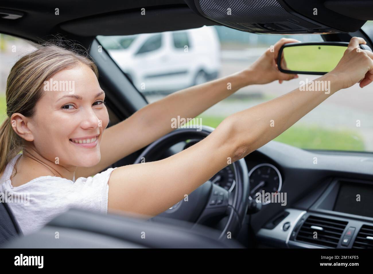 Car girl back seat rear view hi-res stock photography and images - Alamy