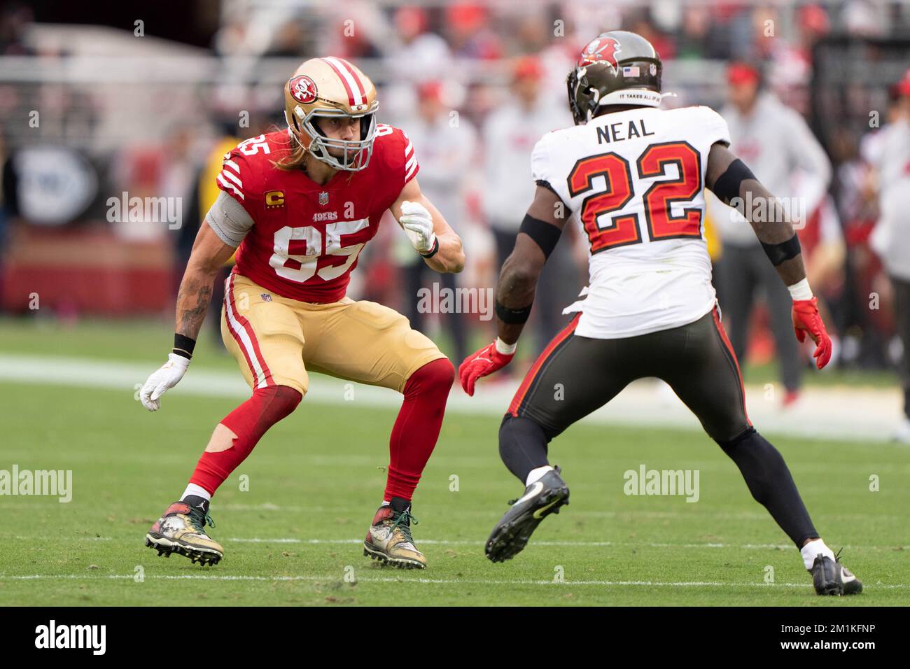 George kittle 49ers 2022 hi-res stock photography and images - Alamy