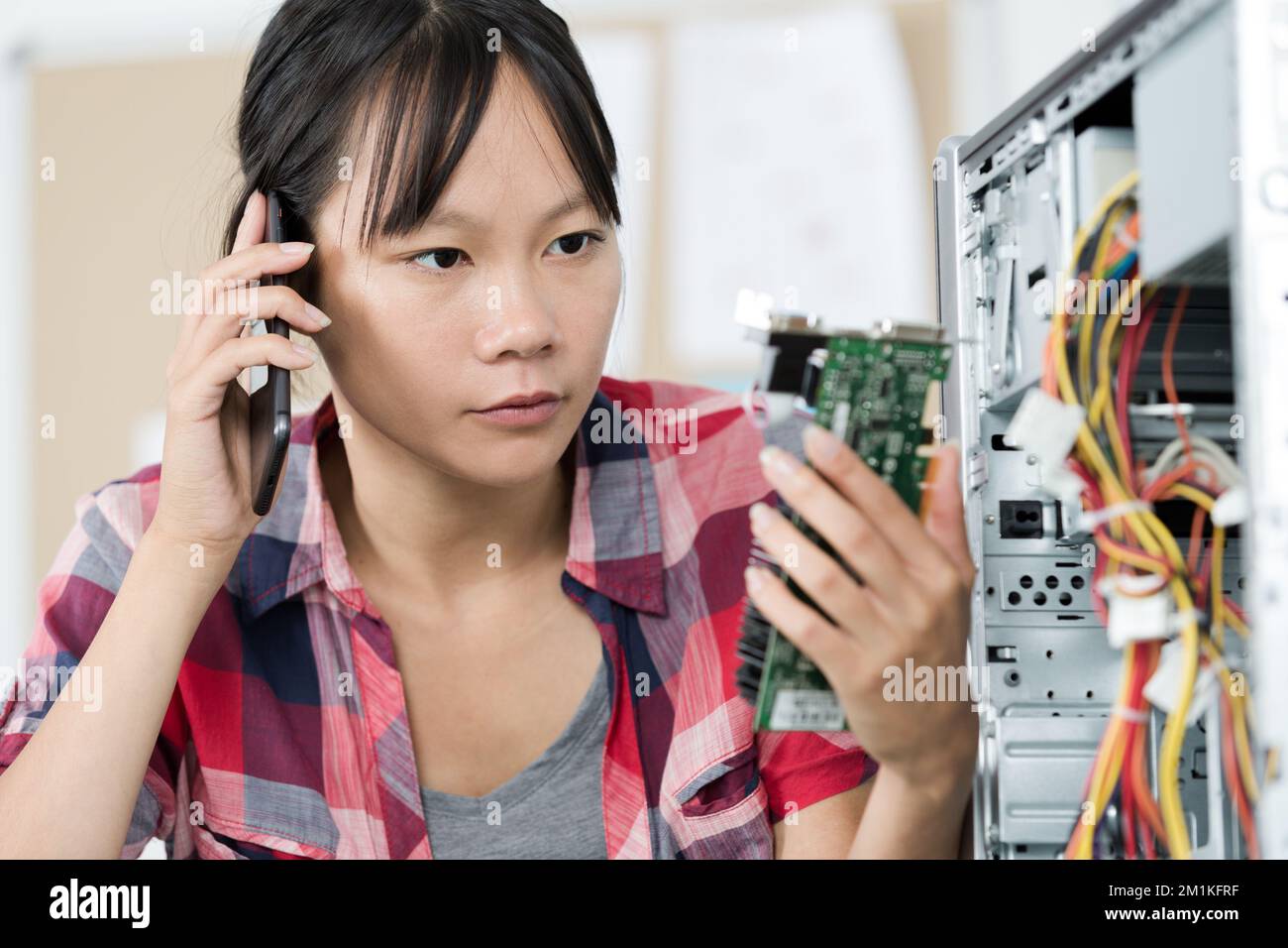 Female woman guide speaking hi-res stock photography and images - Alamy