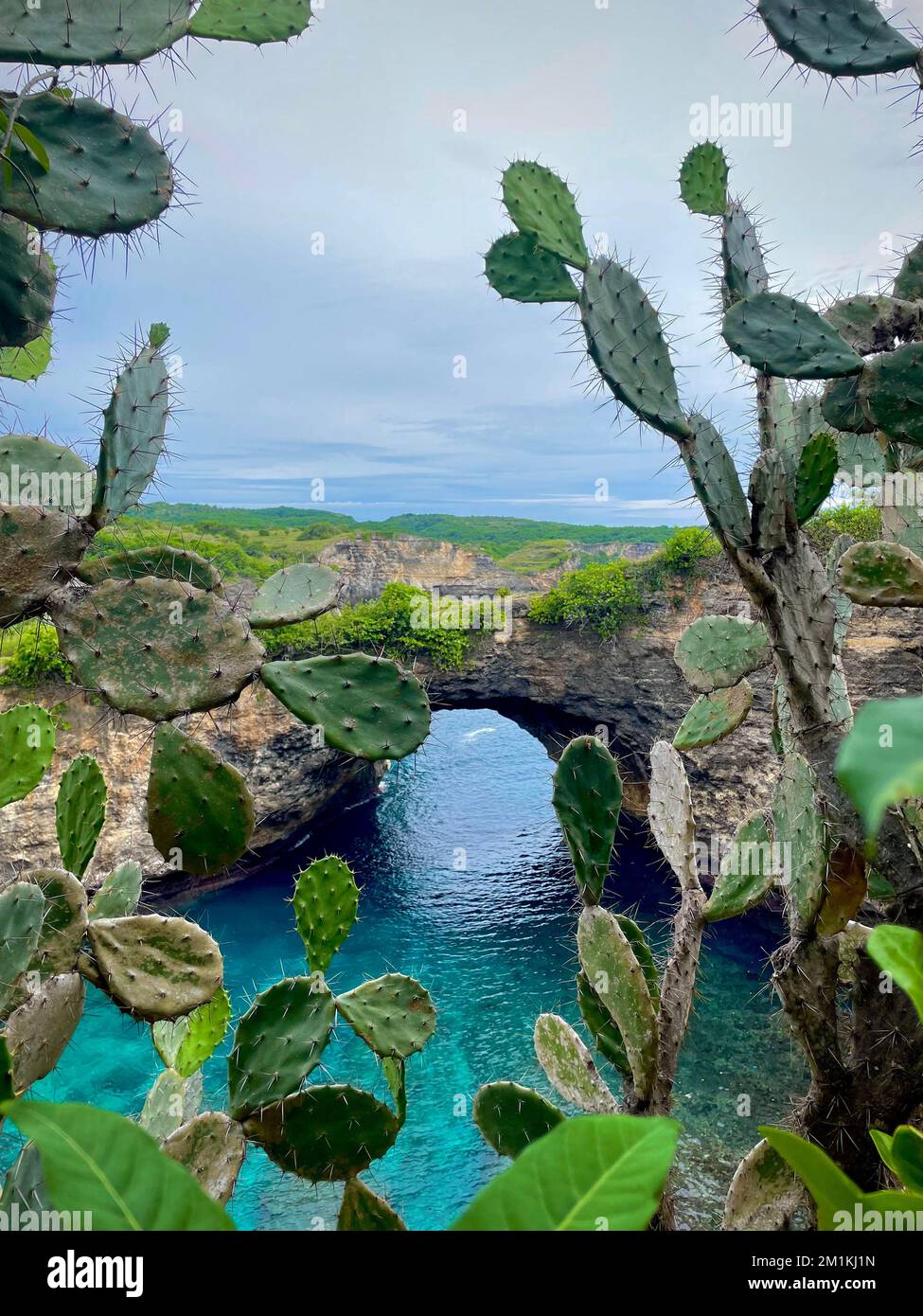 Broken Beach in Nusa Penida, Bali Stock Photo - Alamy
