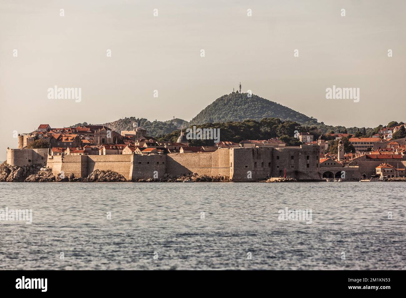 Sightseeing dubrovnik hi-res stock photography and images - Alamy