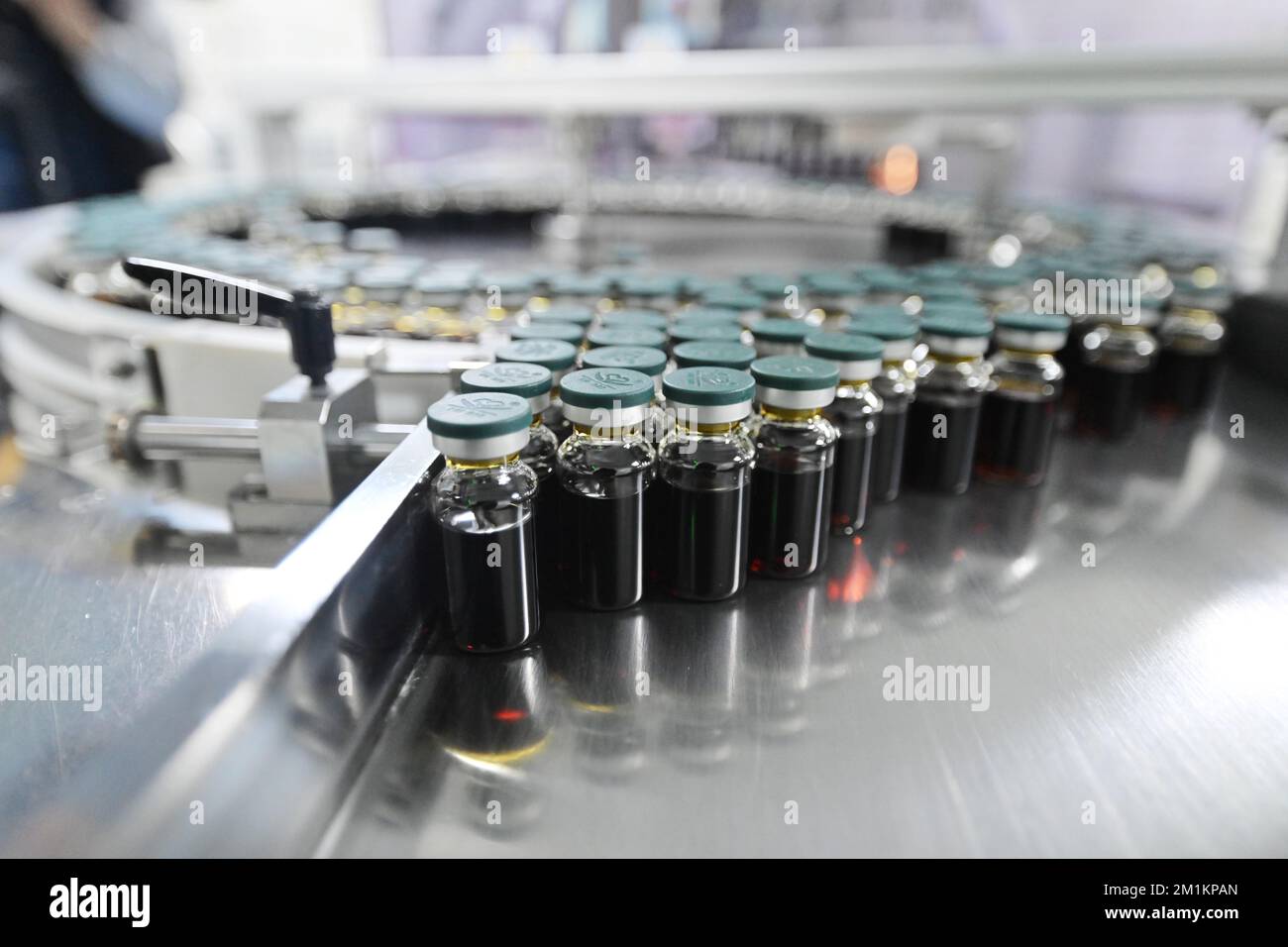 Busy drug production in Shanghai Kai Bao Pharmaceutical Co., Ltd ...