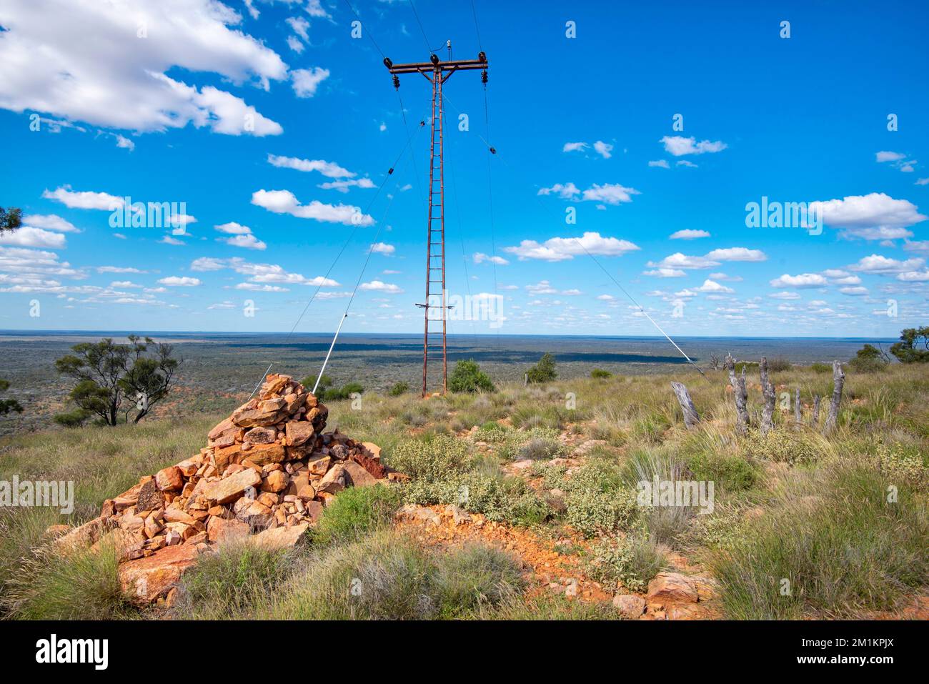 An electricity power pole and powerlines that supply light and power to ...