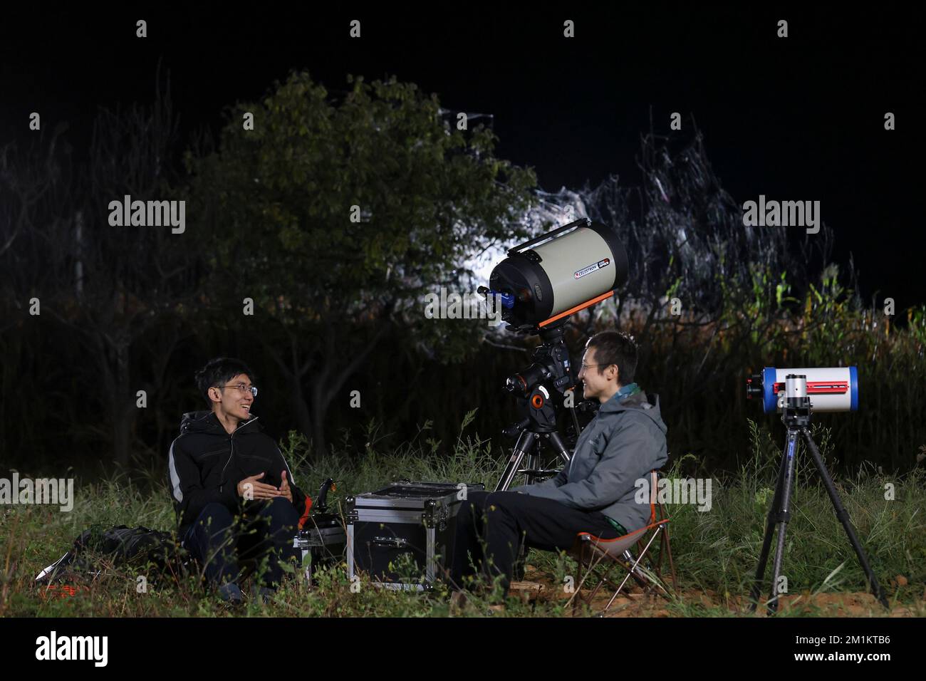 Beijing, China. 20th Sep, 2022. Liu Boyang (L) and his friend Wang ...