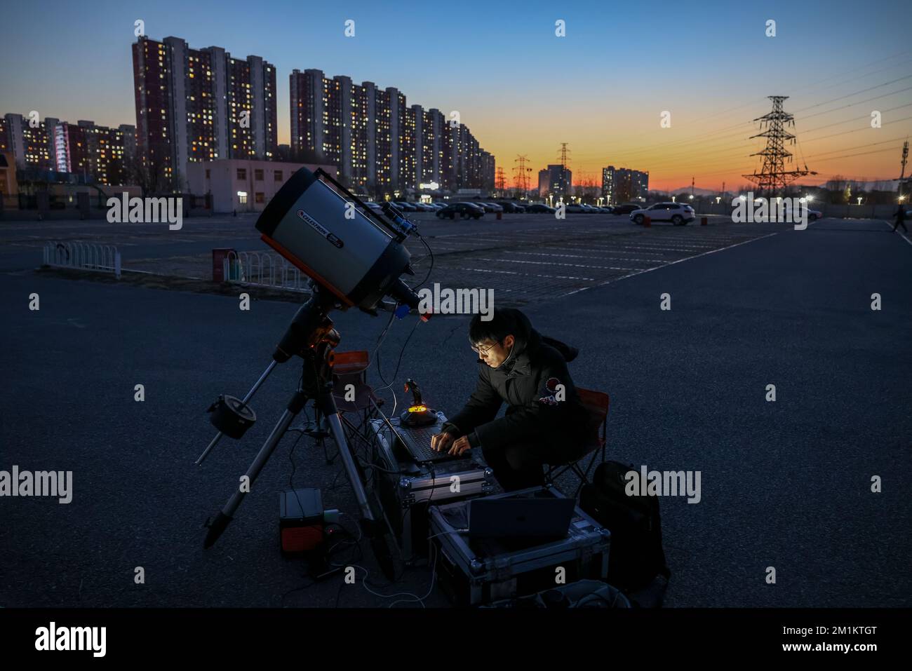 News photographer profile hi-res stock photography and images - Alamy