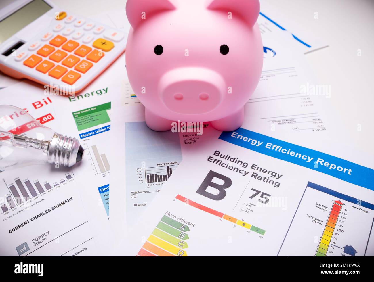Efficiency and cost saving graph hi-res stock photography and images - Alamy