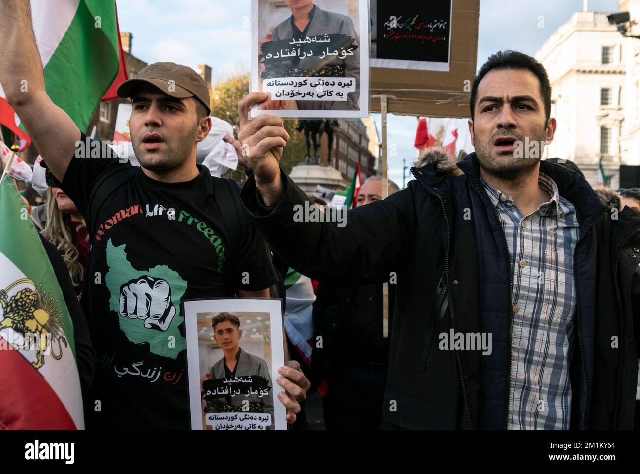 Iranians in London protest against the Islamic Republic in Iran ...