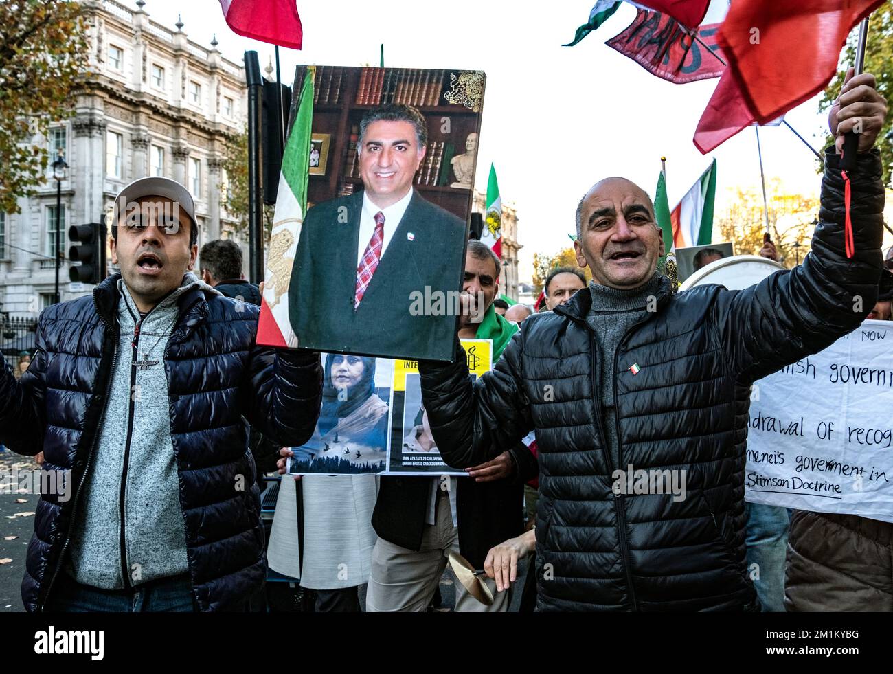 Iranians in London protest against the Islamic Republic in Iran ...