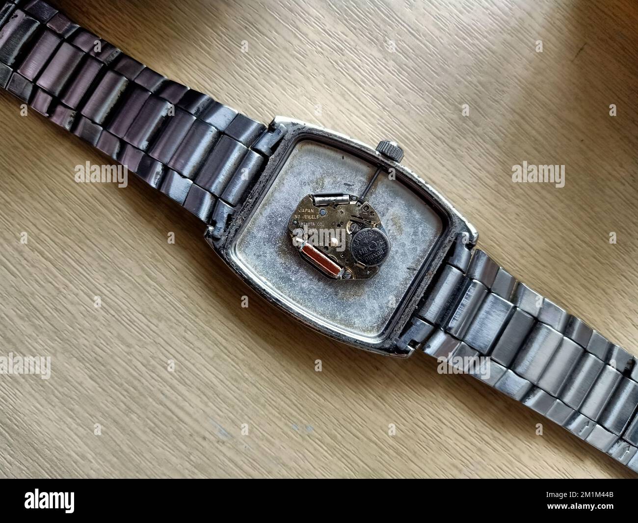 partially dirty internal components of men's watches Stock Photo - Alamy