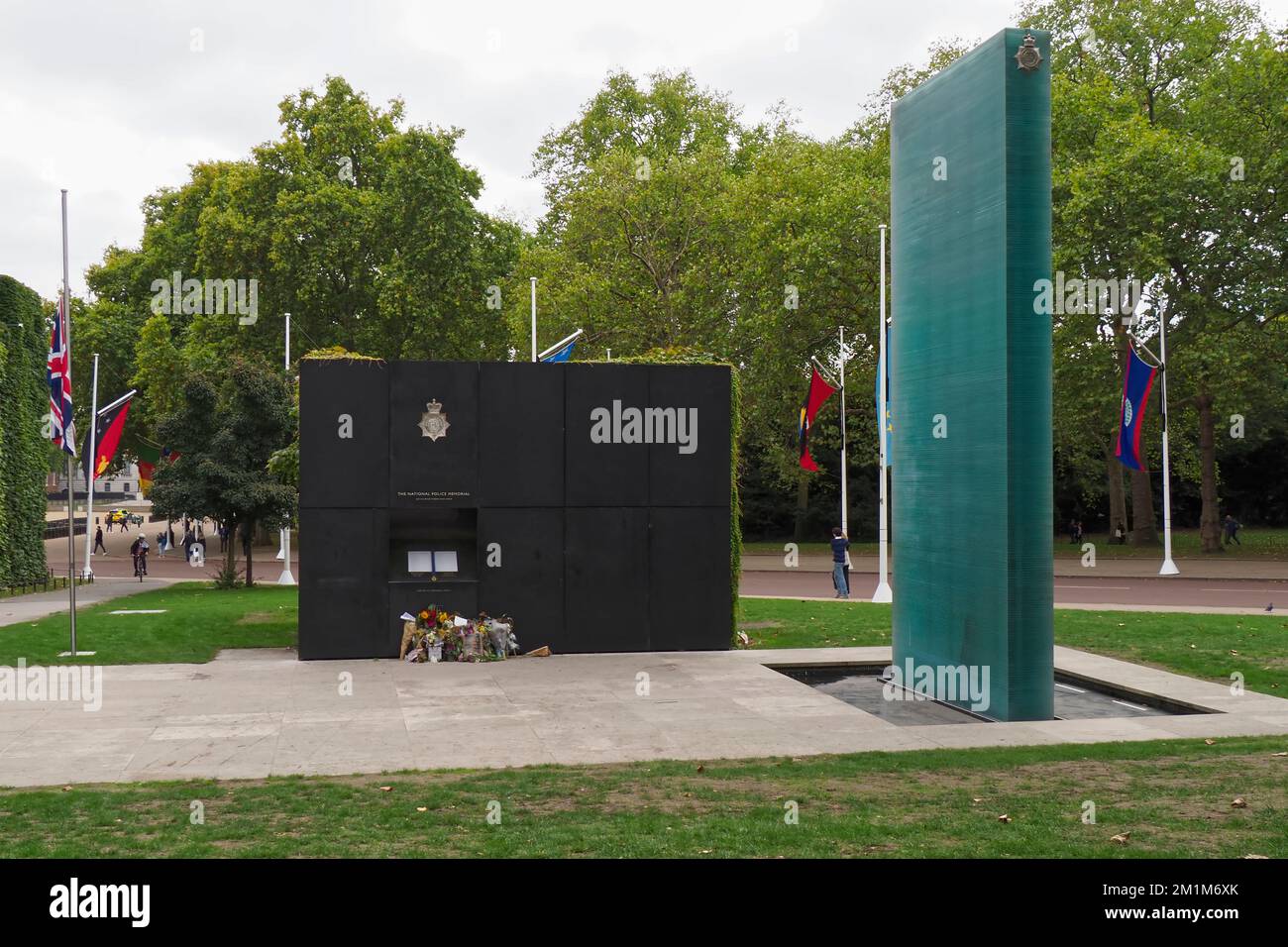 The National Police Memorial designed by Lord Foster and Per Arnoldi ...