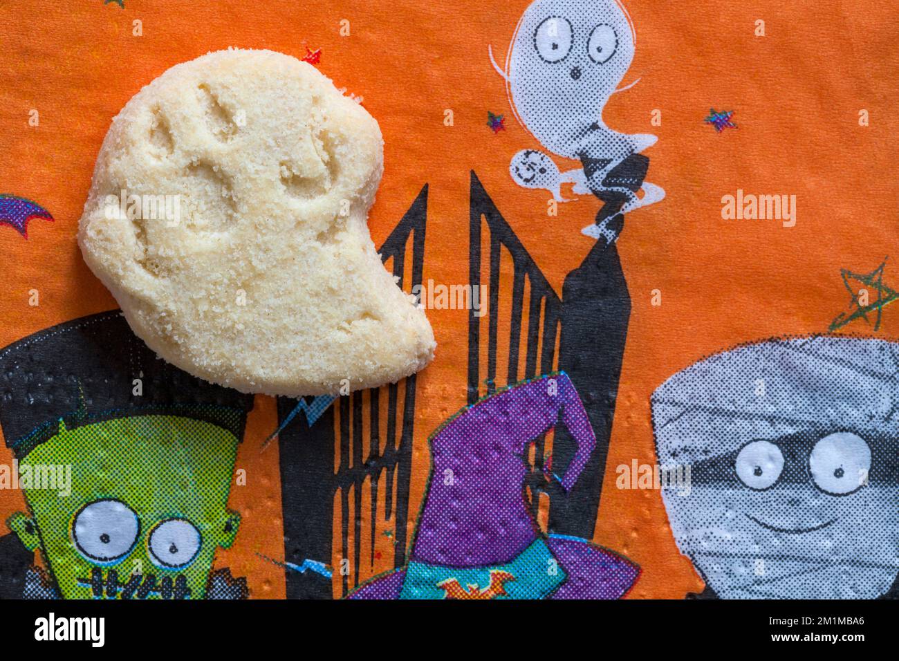 Ghoul shaped shortbread hi-res stock photography and images - Alamy