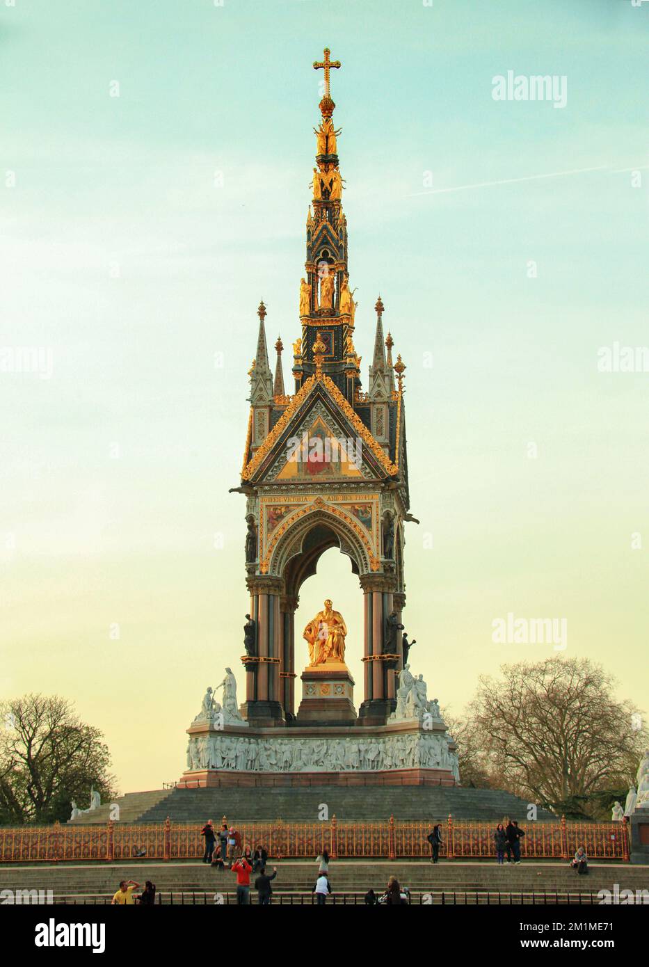 A vertical shot of the Albert Memorial, north of the Royal Albert Hall ...