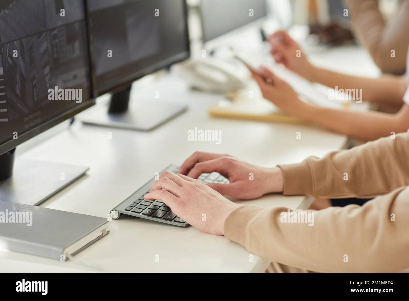 Sales monitoring hi-res stock photography and images - Alamy
