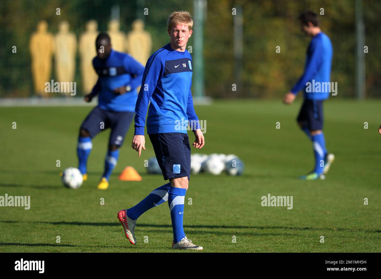 Kevin de bruyne champions league hi-res stock photography and images ...