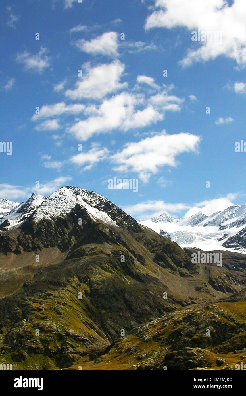 Italy alps mountain hi-res stock photography and images - Alamy