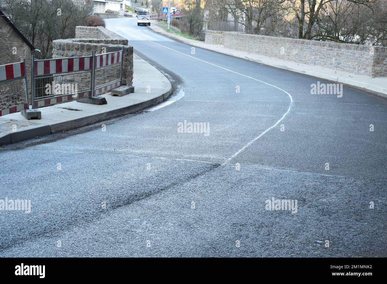 Black asphalt road through hi-res stock photography and images - Alamy