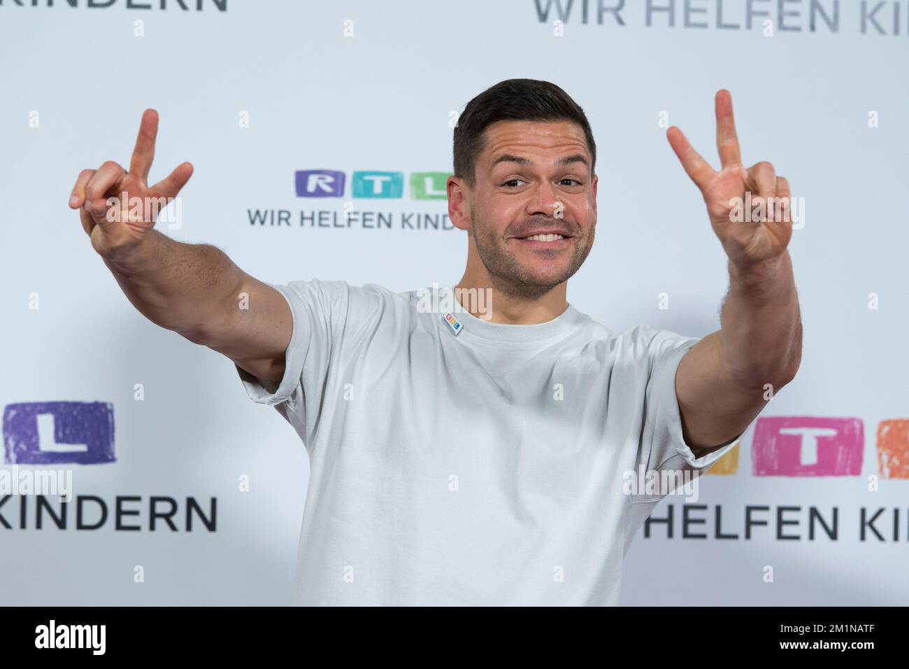 Simon ALBERS, moderator, 27th RTL donation marathon "We help children ...