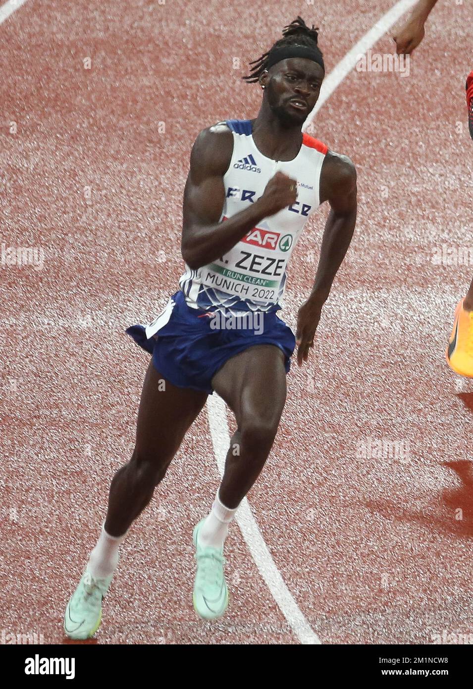 Ryan zeze hi-res stock photography and images - Alamy