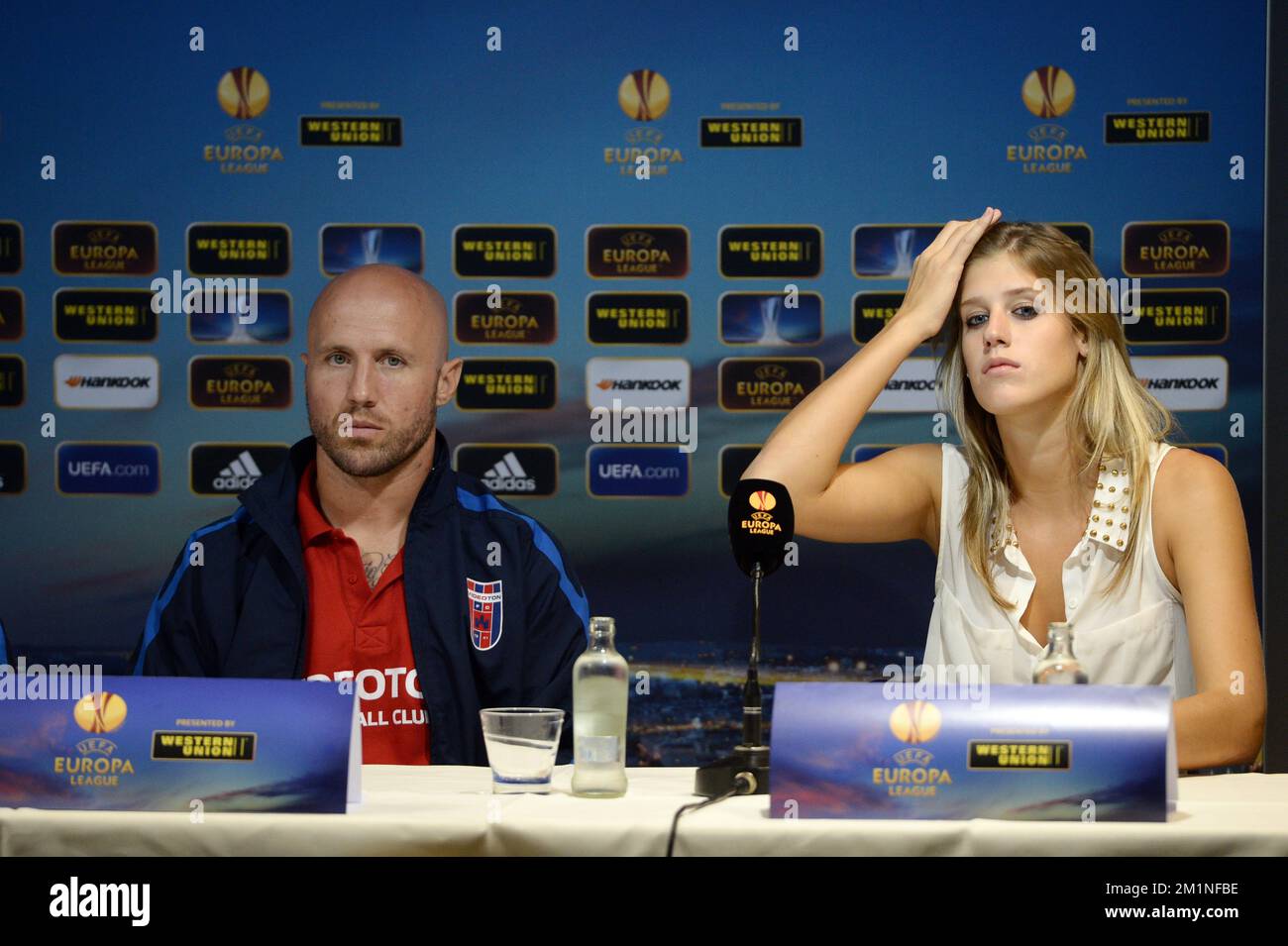 First goalkeeper toth hi-res stock photography and images - Alamy